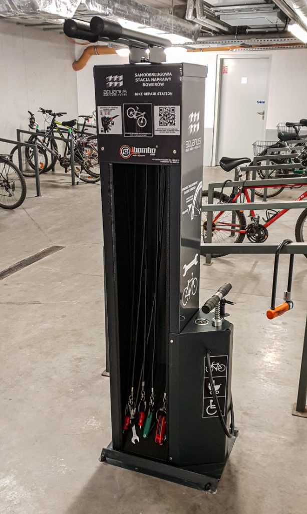 Realisierungen - IBOMBO | Fahrrad Reparaturstation | Direkt vom Hersteller!