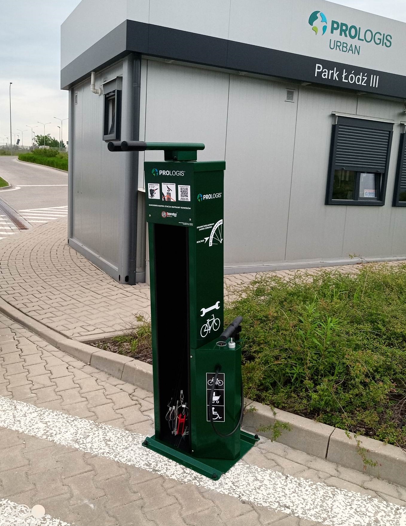 Realisierungen - IBOMBO | Fahrrad Reparaturstation | Direkt vom Hersteller!