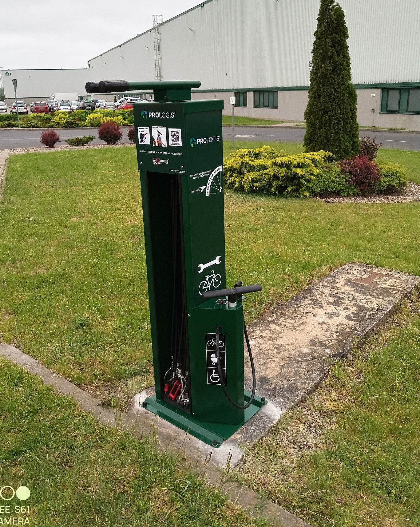 Realisierungen - IBOMBO | Fahrrad Reparaturstation | Direkt vom Hersteller!